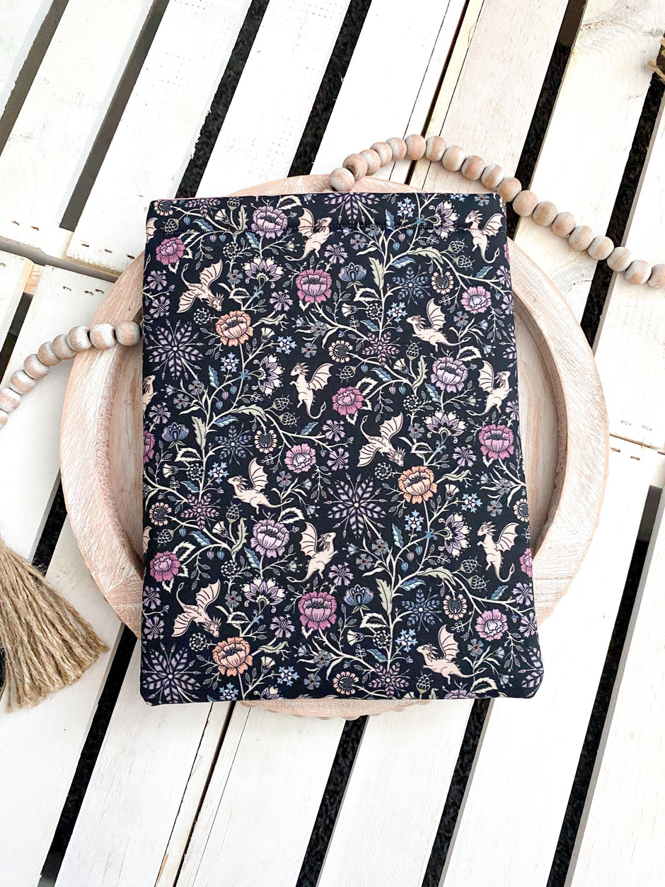 Savvy Book Collective – savvybookcollective